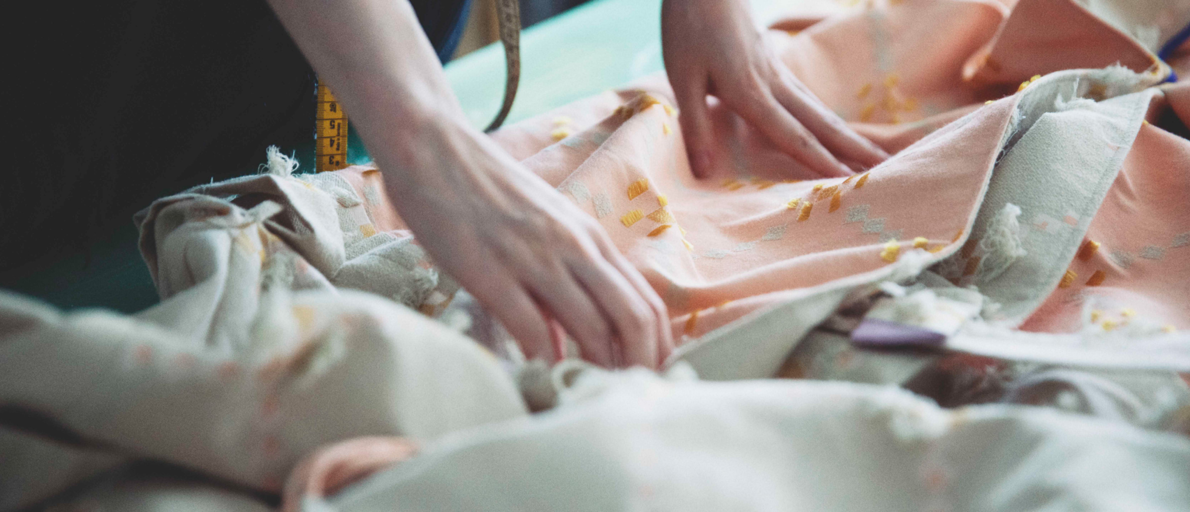 CRAHUG ｜ Craftsman hug. Life hug